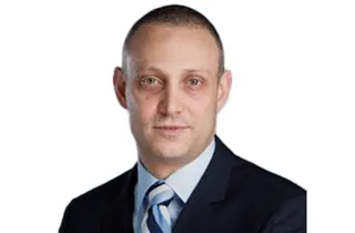 Willis lures top leader back as it prepares to 'compete vigorously ...